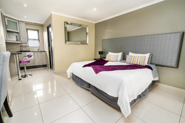 De Stroom Studio Apartments Heybert Collection | Book now